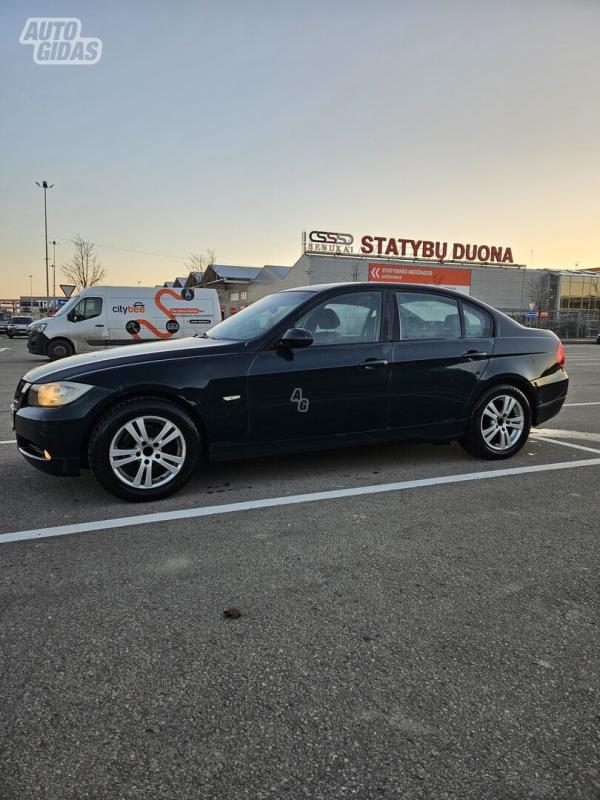 Zaļš BMW 318 2006 Klaipėda, ar dzinēja tilpumu 2.00 L un nobraukumu 310 tūkst. km par 2250 €, foto 2 vietnē AUTOMOTO.COM.LV