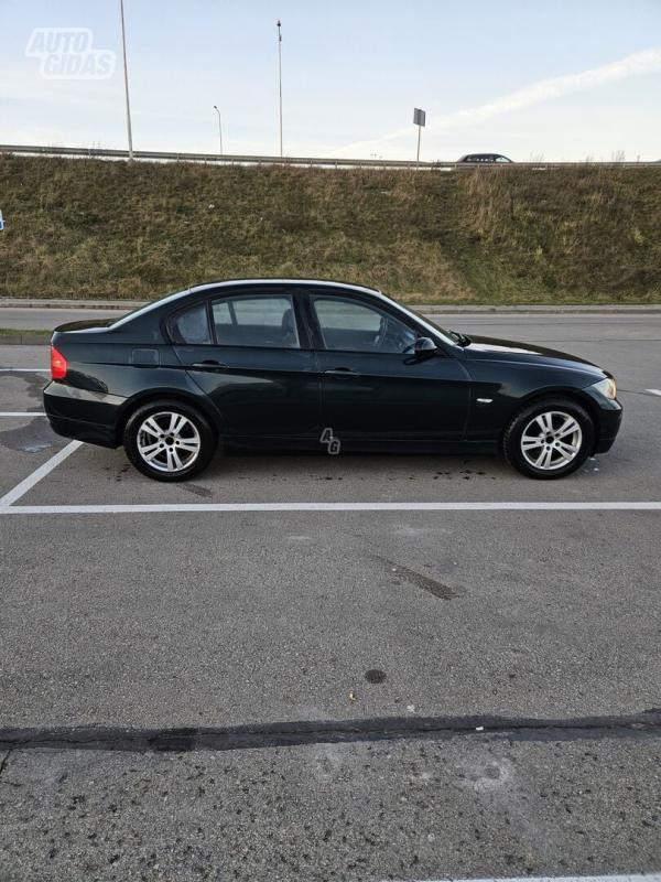 Zaļš BMW 318 2006 Klaipėda, ar dzinēja tilpumu 2.00 L un nobraukumu 310 tūkst. km par 2250 €, foto 9 vietnē AUTOMOTO.COM.LV