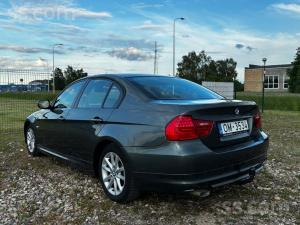 Zaļš BMW 318 2009 Saldus, ar dzinēja tilpumu 2.00 L un nobraukumu 301 tūkst. km par 5900 €, foto 5 vietnē AUTOMOTO.COM.LV