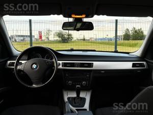 Zaļš BMW 318 2009 Saldus, ar dzinēja tilpumu 2.00 L un nobraukumu 301 tūkst. km par 5900 €, foto 10 vietnē AUTOMOTO.COM.LV