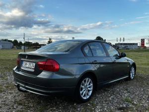 Zaļš BMW 318 2009 Saldus, ar dzinēja tilpumu 2.00 L un nobraukumu 301 tūkst. km par 5500 €, foto 3 vietnē AUTOMOTO.COM.LV