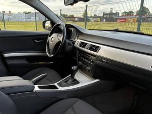 Zaļš BMW 318 2009 Saldus, ar dzinēja tilpumu 2.00 L un nobraukumu 301 tūkst. km par 5500 €, foto 7 vietnē AUTOMOTO.COM.LV
