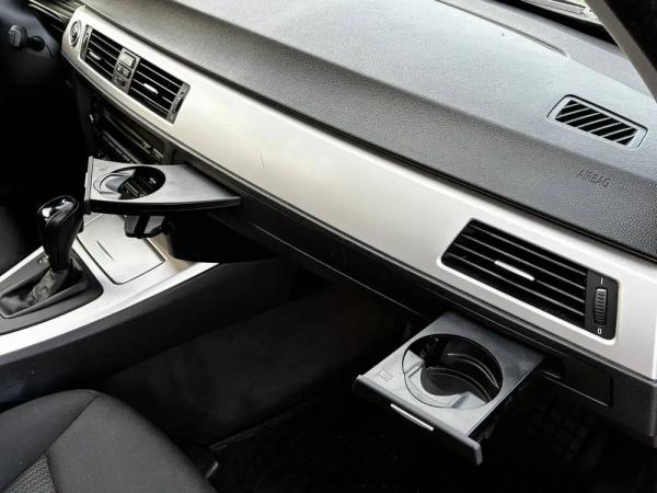 Zaļš BMW 318 2009 Saldus, ar dzinēja tilpumu 2.00 L un nobraukumu 301 tūkst. km par 5500 €, foto 7 vietnē AUTOMOTO.COM.LV