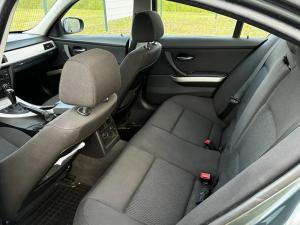 Zaļš BMW 318 2009 Saldus, ar dzinēja tilpumu 2.00 L un nobraukumu 301 tūkst. km par 5500 €, foto 11 vietnē AUTOMOTO.COM.LV