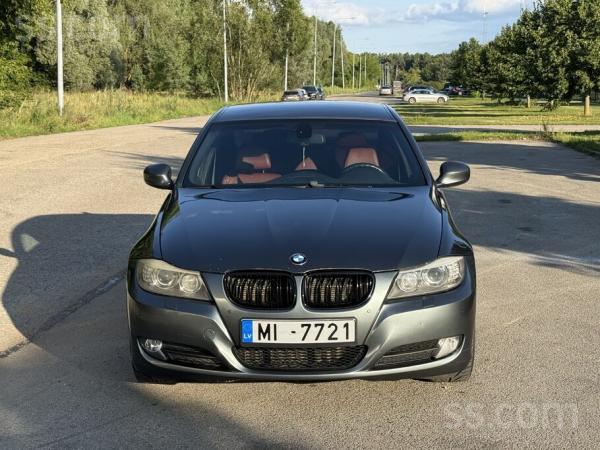 Зеленый БМВ 318 2009 в Рига, объемом двигателя 2.00 л и пробегом 337 тыс. км за 6500 €, фото 6 на AUTOMOTO.COM.LV