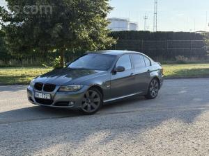 Green BMW 318 2009 in Riga, with an engine capacity of 2.00 L and mileage of 337 thousand km for 5995 €, photo 3 on AUTOMOTO.COM.LV