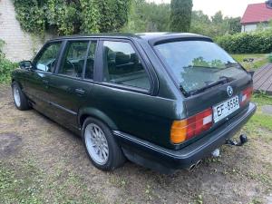 Zaļš BMW 318 1989 Rīga, ar dzinēja tilpumu 2.00 L un nobraukumu 255 tūkst. km par 6500 €, foto 4 vietnē AUTOMOTO.COM.LV