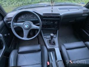 Zaļš BMW 318 1989 Rīga, ar dzinēja tilpumu 2.00 L un nobraukumu 255 tūkst. km par 6500 €, foto 8 vietnē AUTOMOTO.COM.LV