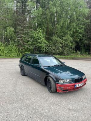 Green BMW 318 1996 in Valmiera, with an engine capacity of 2.00 L and mileage of 318 thousand km for 2500 €, photo  on AUTOMOTO.COM.LV