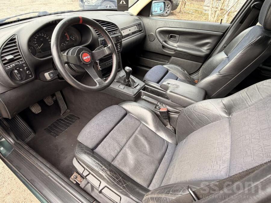 Zaļš BMW 318 1999 Liepāja, ar dzinēja tilpumu 1.70 L un nobraukumu 370 tūkst. km par 2350 €, foto 6 vietnē AUTOMOTO.COM.LV