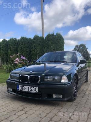 Zaļš BMW 318 1999 Rīga, ar dzinēja tilpumu 2.80 L un nobraukumu 187 tūkst. km par 6070 €, foto  vietnē AUTOMOTO.COM.LV