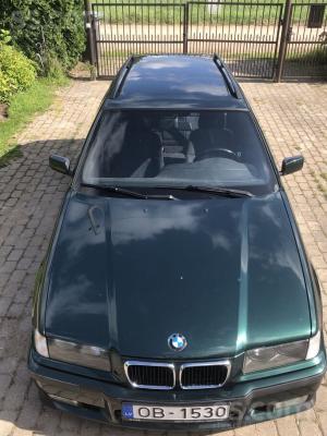 Zaļš BMW 318 1999 Rīga, ar dzinēja tilpumu 2.80 L un nobraukumu 187 tūkst. km par 6070 €, foto 5 vietnē AUTOMOTO.COM.LV
