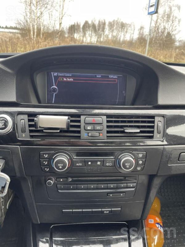Green BMW 318 2009 in Jelgava, with an engine capacity of 2.00 L and mileage of 277 thousand km for 5200 €, photo 6 on AUTOMOTO.COM.LV