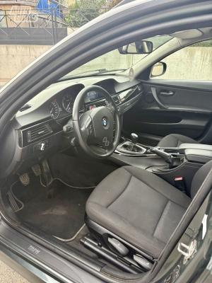 Green BMW 318 2009 in Telschi, with an engine capacity of 2.00 L and mileage of 294 thousand km for 4400 €, photo 16 on AUTOMOTO.COM.LV