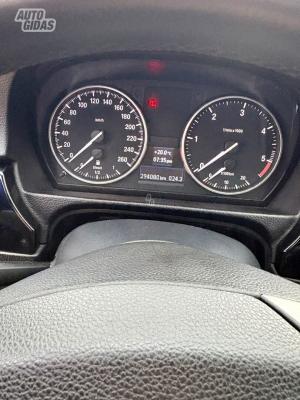 Green BMW 318 2009 in Telschi, with an engine capacity of 2.00 L and mileage of 294 thousand km for 4400 €, photo 18 on AUTOMOTO.COM.LV