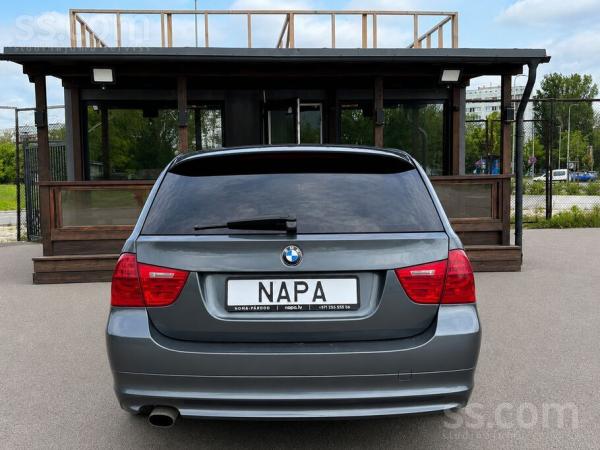 Green BMW 318 2010 in Riga, with an engine capacity of 2.00 L and mileage of 384 thousand km for 3990 €, photo 7 on AUTOMOTO.COM.LV