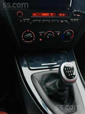 Zaļš BMW 318 2010 Rīga, ar dzinēja tilpumu 2.00 L un nobraukumu 380 tūkst. km par 3500 €, foto 11 vietnē AUTOMOTO.COM.LV