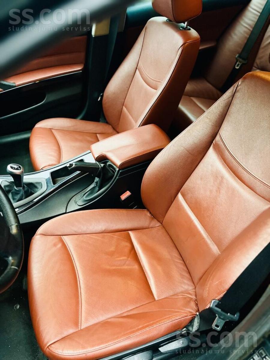 Zaļš BMW 318 2010 Rīga, ar dzinēja tilpumu 2.00 L un nobraukumu 380 tūkst. km par 3500 €, foto 13 vietnē AUTOMOTO.COM.LV