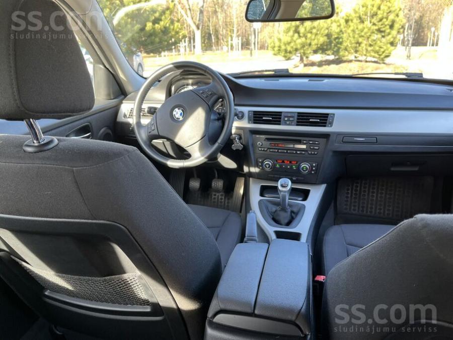 Zaļš BMW 318 2011 Jūrmala, ar dzinēja tilpumu 2.00 L un nobraukumu 274 tūkst. km par 3850 €, foto 5 vietnē AUTOMOTO.COM.LV