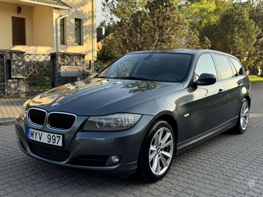 Green BMW 318 2012 in Vilnius, with an engine capacity of 2.00 L and mileage of 270 thousand km for 3650 €, photo 1 on AUTOMOTO.COM.LV