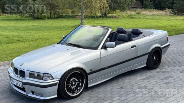 BMW 318 1995 in Riga on AUTOMOTO.COM.LV Grey BMW 318 1995 in Riga, with an engine capacity of 2.50 L and mileage of 165 thousand km for 6300 β¬, photo 1 on AUTOMOTO.COM.LV
