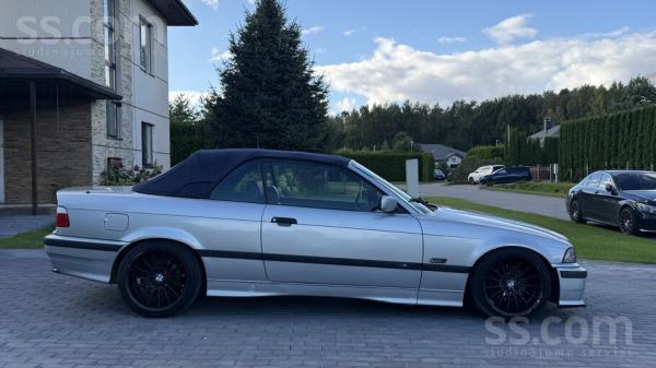 BMW 318 1995 in Riga on AUTOMOTO.COM.LV Grey BMW 318 1995 in Riga, with an engine capacity of 2.50 L and mileage of 165 thousand km for 6300 β¬, photo 6 on AUTOMOTO.COM.LV