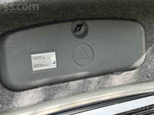 Pelēks BMW 318 2005 Cēsis, ar dzinēja tilpumu 2.00 L un nobraukumu 282 tūkst. km par 4950 €, foto 12 vietnē AUTOMOTO.COM.LV