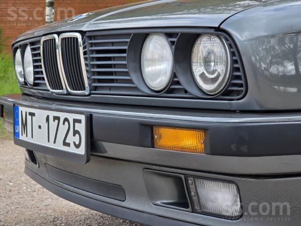 Pelēks BMW 318 1989 Liepāja, ar dzinēja tilpumu 1.80 L un nobraukumu 221 tūkst. km par 5500 €, foto 10 vietnē AUTOMOTO.COM.LV