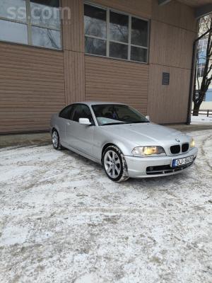 Grey BMW 318 2000 in Jelgava, with an engine capacity of 1.90 L and mileage of 299 thousand km for 3900 €, photo 7 on AUTOMOTO.COM.LV