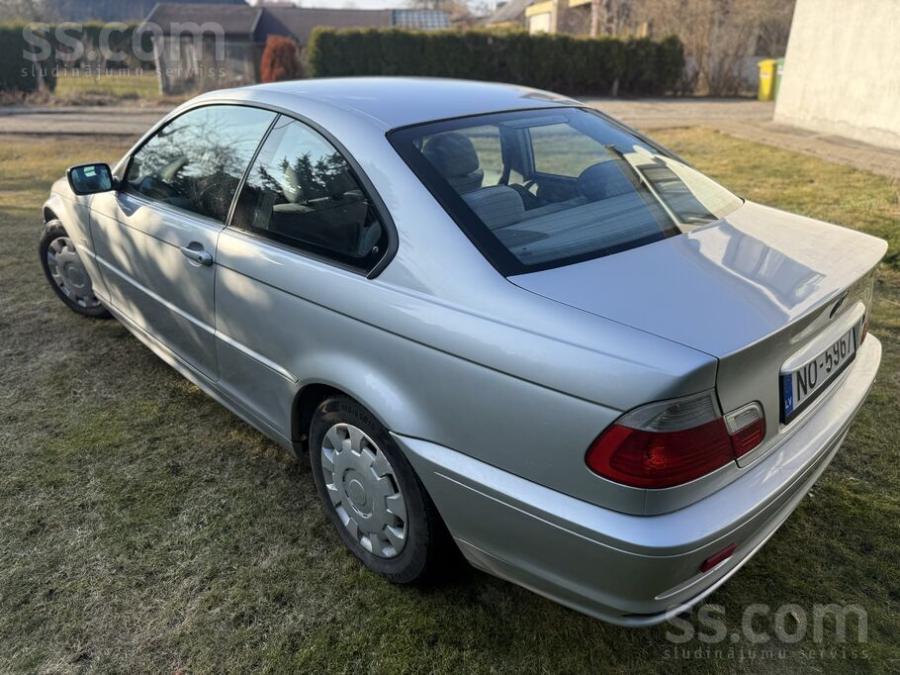 Grey BMW 318 2000 in Riga, with an engine capacity of 1.80 L and mileage of 297 thousand km for 2450 €, photo 4 on AUTOMOTO.COM.LV