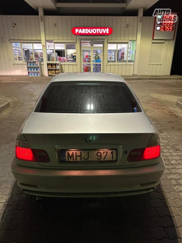 Grey BMW 318 2001 in Kaunas, with an engine capacity of 2.00 L and mileage of 284 thousand km for 1800 €, photo 3 on AUTOMOTO.COM.LV
