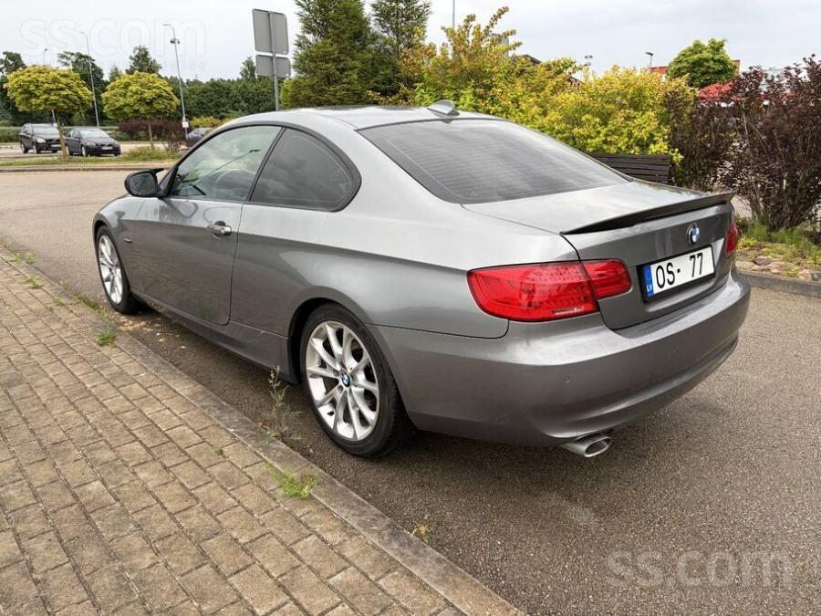 Pelēks BMW 318 2011 Ogre, ar dzinēja tilpumu 2.00 L un nobraukumu 0 tūkst. km par 6500 €, foto 7 vietnē AUTOMOTO.COM.LV