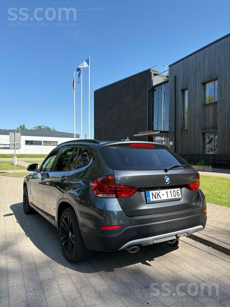 Grey BMW 318 2012 in Dobele, with an engine capacity of 1.80 L and mileage of 264 thousand km for 8500 €, photo 3 on AUTOMOTO.COM.LV