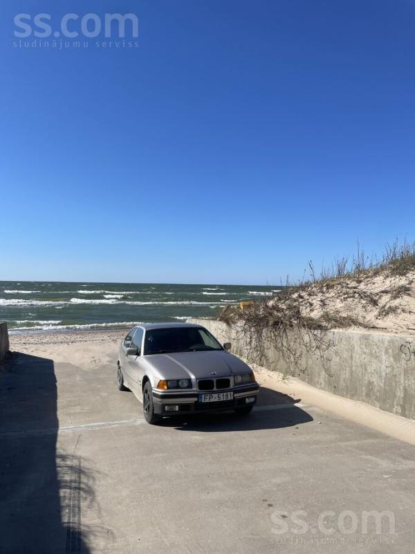 Pelēks BMW 318 1994 Kuldīga, ar dzinēja tilpumu 1.80 L un nobraukumu 340 tūkst. km par 2150 €, foto 4 vietnē AUTOMOTO.COM.LV