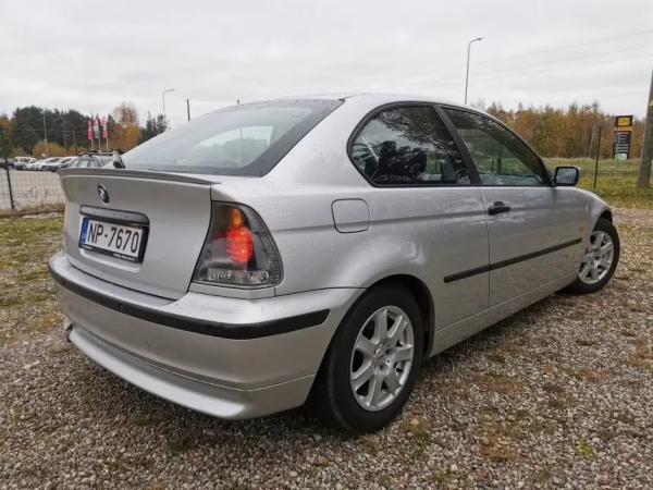 Grey BMW 318 2002 in Kuldiga, with an engine capacity of 2.00 L and mileage of 247 thousand km for 2150 €, photo 2 on AUTOMOTO.COM.LV
