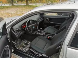 Pelēks BMW 318 2002 Kuldīga, ar dzinēja tilpumu 2.00 L un nobraukumu 247 tūkst. km par 2150 €, foto 6 vietnē AUTOMOTO.COM.LV