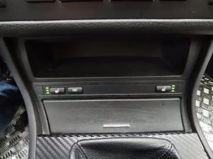 Pelēks BMW 318 2002 Kuldīga, ar dzinēja tilpumu 2.00 L un nobraukumu 247 tūkst. km par 2150 €, foto 11 vietnē AUTOMOTO.COM.LV