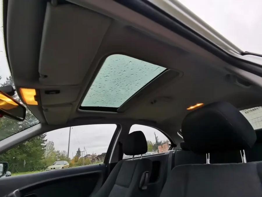 Pelēks BMW 318 2002 Kuldīga, ar dzinēja tilpumu 2.00 L un nobraukumu 247 tūkst. km par 2150 €, foto 16 vietnē AUTOMOTO.COM.LV