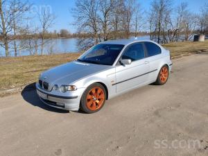 Pelēks BMW 318 2002 Rīga, ar dzinēja tilpumu 2.50 L un nobraukumu 249 tūkst. km par 3750 €, foto 7 vietnē AUTOMOTO.COM.LV