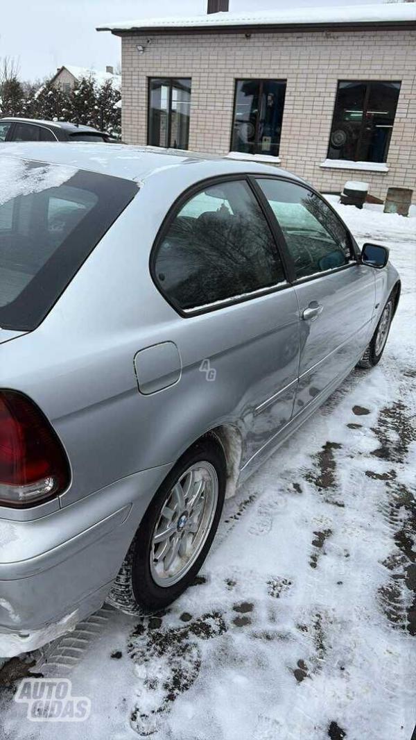 Grey BMW 318 2003 in Alytus, with an engine capacity of 2.00 L and mileage of 317 thousand km for 1400 €, photo 4 on AUTOMOTO.COM.LV