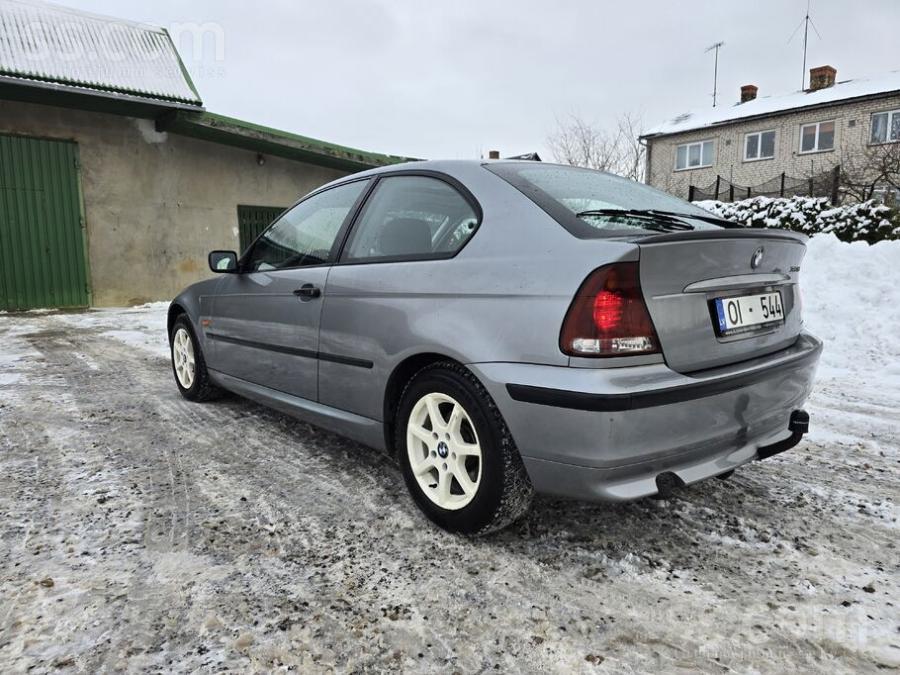 Pelēks BMW 318 2004 Valmiera, ar dzinēja tilpumu 2.00 L un nobraukumu 0 tūkst. km par 2495 €, foto 2 vietnē AUTOMOTO.COM.LV