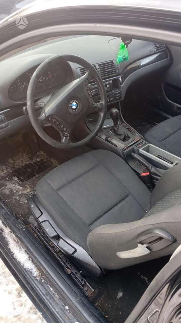 Pelēks BMW 318 2004 Viļņa, ar dzinēja tilpumu 1.80 L un nobraukumu 300 tūkst. km par 750 €, foto 5 vietnē AUTOMOTO.COM.LV