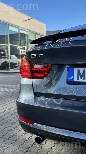 Grey BMW 318 2015 in Riga, with an engine capacity of 2.00 L and mileage of 291 thousand km for 11300 €, photo 8 on AUTOMOTO.COM.LV