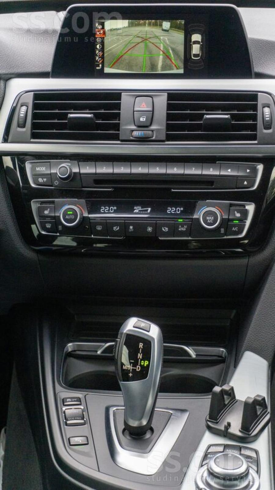 Grey BMW 318 2016 in Riga, with an engine capacity of 2.00 L and mileage of 178 thousand km for 14290 €, photo 14 on AUTOMOTO.COM.LV