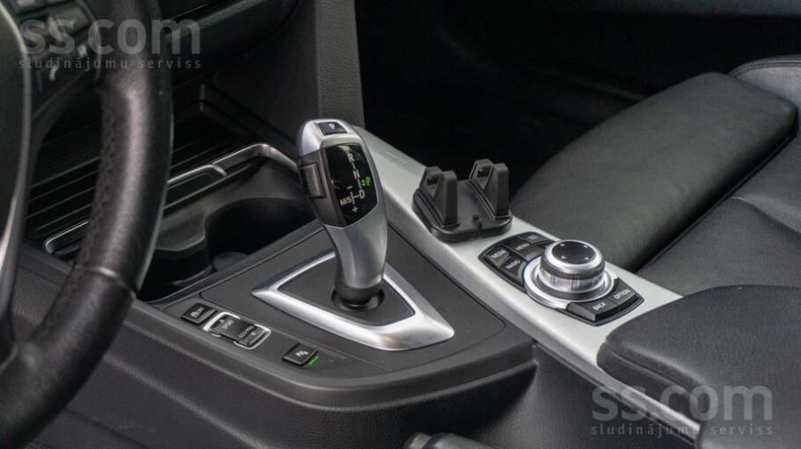 Grey BMW 318 2016 in Riga, with an engine capacity of 2.00 L and mileage of 178 thousand km for 14290 €, photo 16 on AUTOMOTO.COM.LV