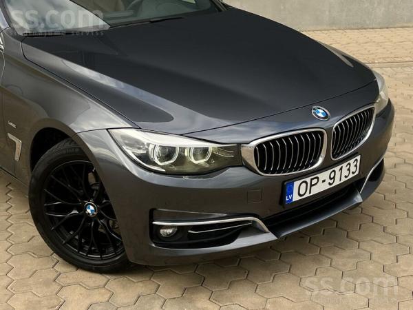 Grey BMW 318 2019 in Riga, with an engine capacity of 2.00 L and mileage of 154 thousand km for 16490 €, photo 4 on AUTOMOTO.COM.LV