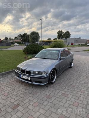 Grey BMW 318 1993 in Liepaja, with an engine capacity of 2.00 L and mileage of 438 thousand km for 3450 €, photo 3 on AUTOMOTO.COM.LV
