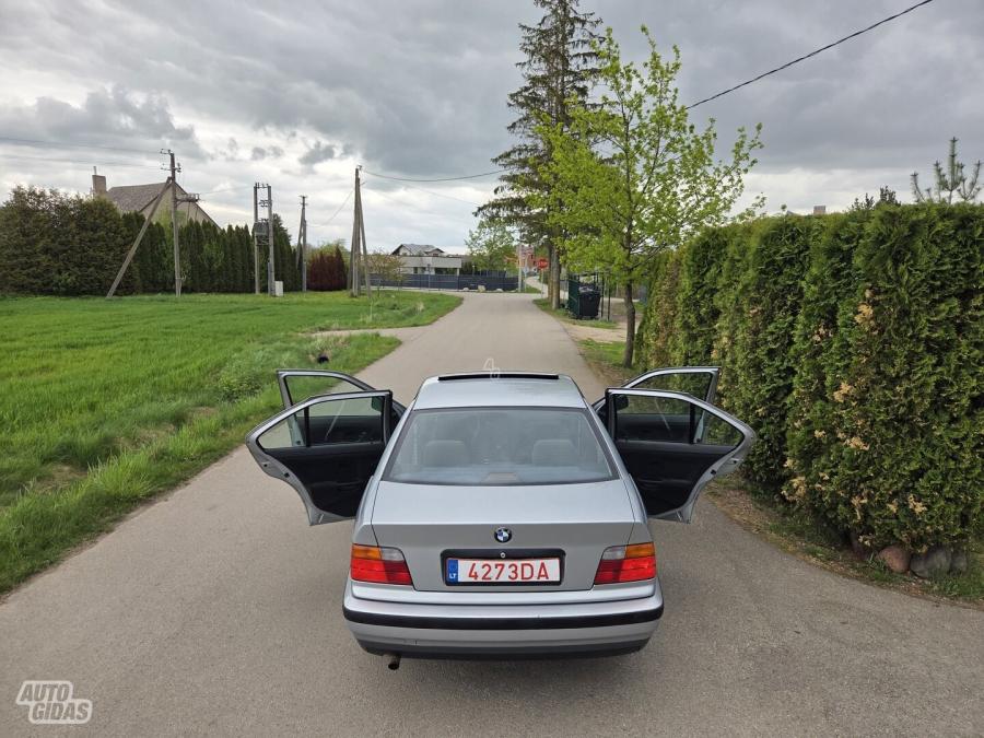 Pelēks BMW 318 1996 Marijampole, ar dzinēja tilpumu 1.80 L un nobraukumu 130 tūkst. km par 3600 €, foto 11 vietnē AUTOMOTO.COM.LV