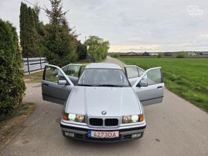 Pelēks BMW 318 1996 Marijampole, ar dzinēja tilpumu 1.80 L un nobraukumu 130 tūkst. km par 3600 €, foto 12 vietnē AUTOMOTO.COM.LV