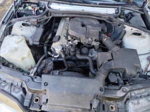 Pelēks BMW 318 1998 Ventspils, ar dzinēja tilpumu 1.60 L un nobraukumu 405 tūkst. km par 500 €, foto 11 vietnē AUTOMOTO.COM.LV